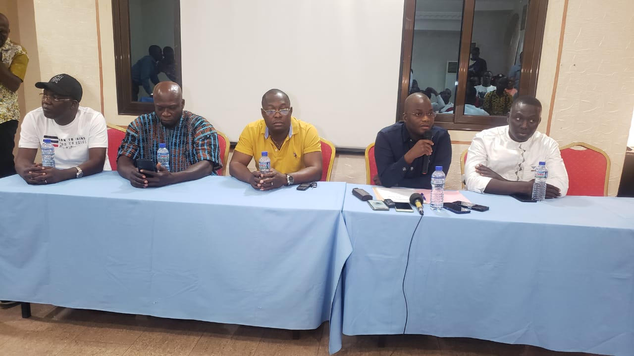 Football/Togo : la ligue des savanes sort les muscles devant la FTF ...